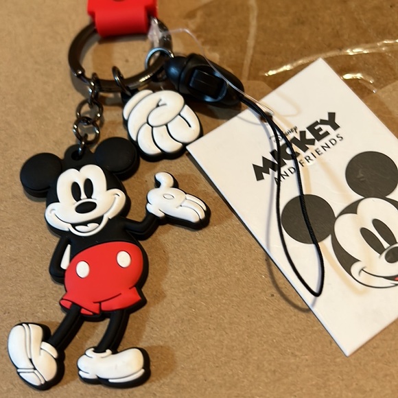Disney | Accessories | Collectible Disney Mickey Mouse Cell Phone Charm ...